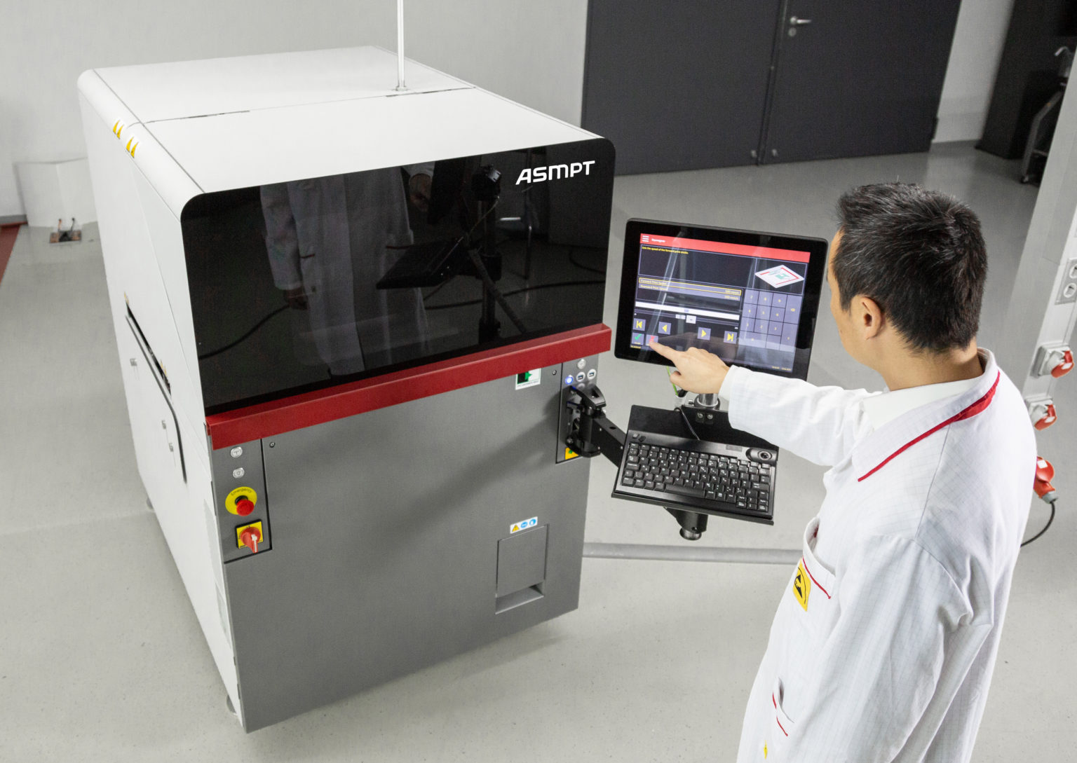 ASMPT DEK TQ with operator-10 – ASMPT SMT Solutions – Picture Database